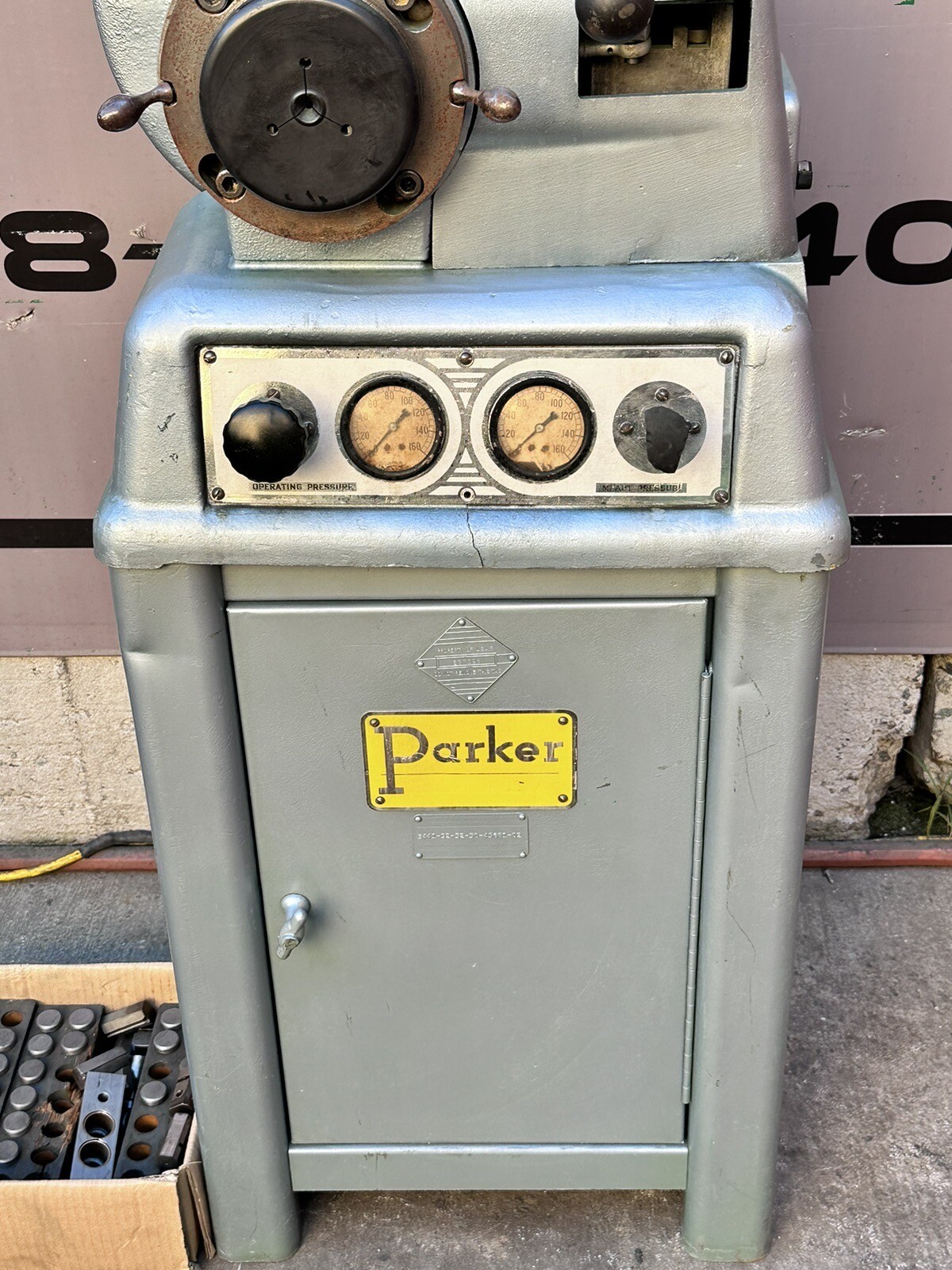 PARKER Model 28 H Double Lap Flarer Flaring Machine Tube Finishing With ...
