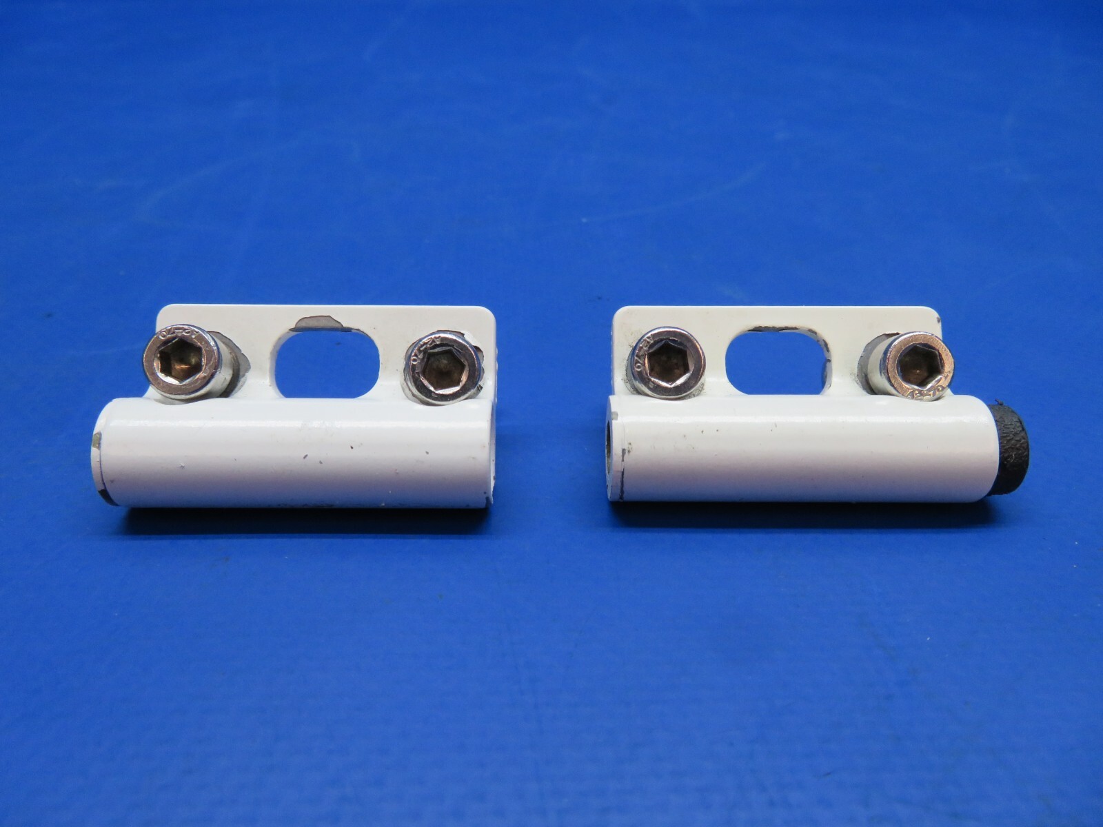 Diamond DA-42 DS Hinge LH Flap Hinge P/N HI1-LH LOT OF 2 (0623-113) | eBay