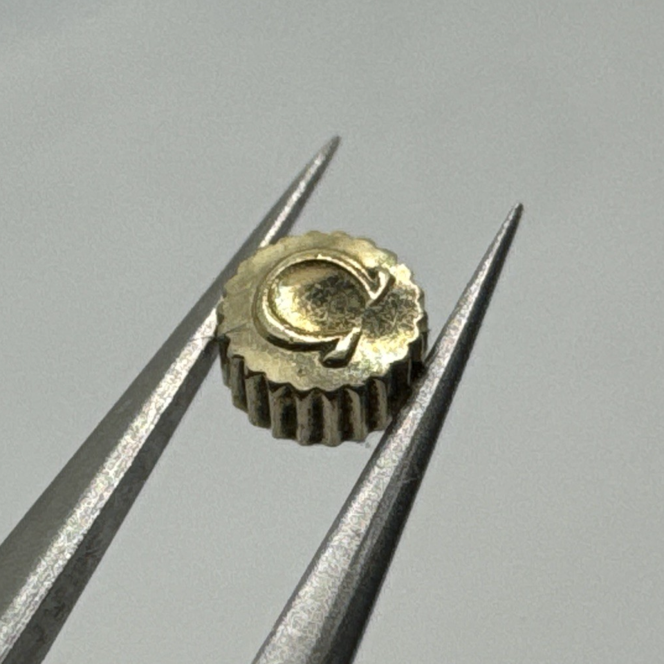 Omega Dust Cover Plated Yellow Gold Vintage Diameter 2.9Mm; Pitch 90 ...