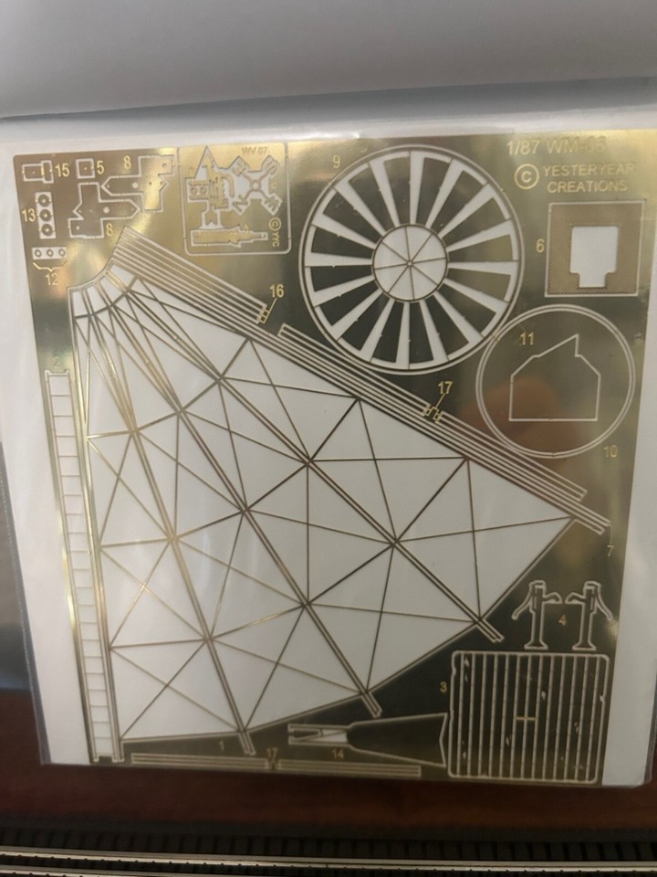 ETCHED BRASS - WINDMILL for FARM / RANCH 39ft with HAND PUMP - HO Scale ...
