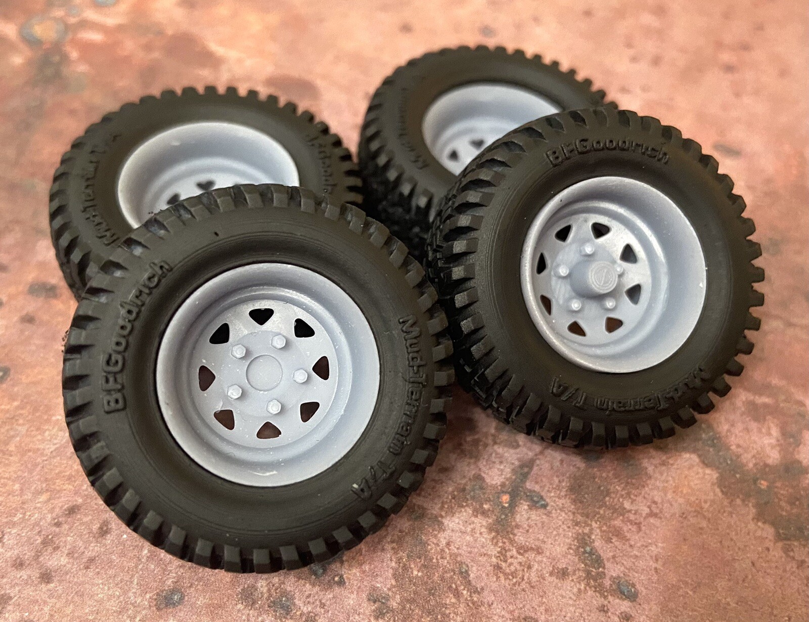 1/24 Scale: 18-Inch “Steel Wagon Wheels” W/ Mud Tires; Jeep, Resin 1/25 ...