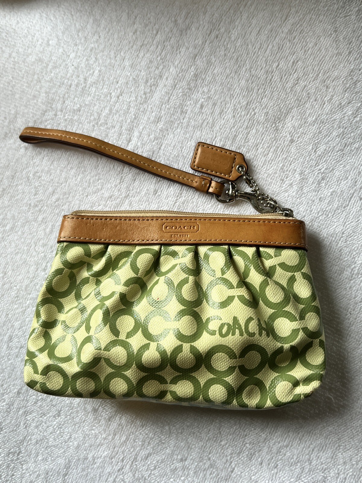 Coach Wristlet Optic Signature C Logo Print Coated Ca… - Gem