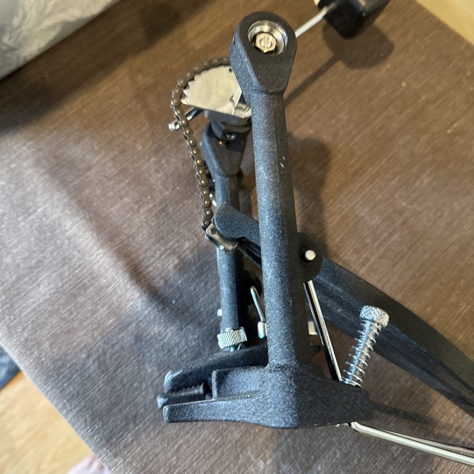 DW 6000 Series Single Bass Drum Pedal | eBay