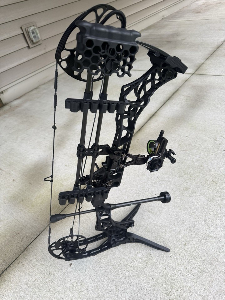 Loaded Blacked Out Mathews V3 27 Rh | eBay