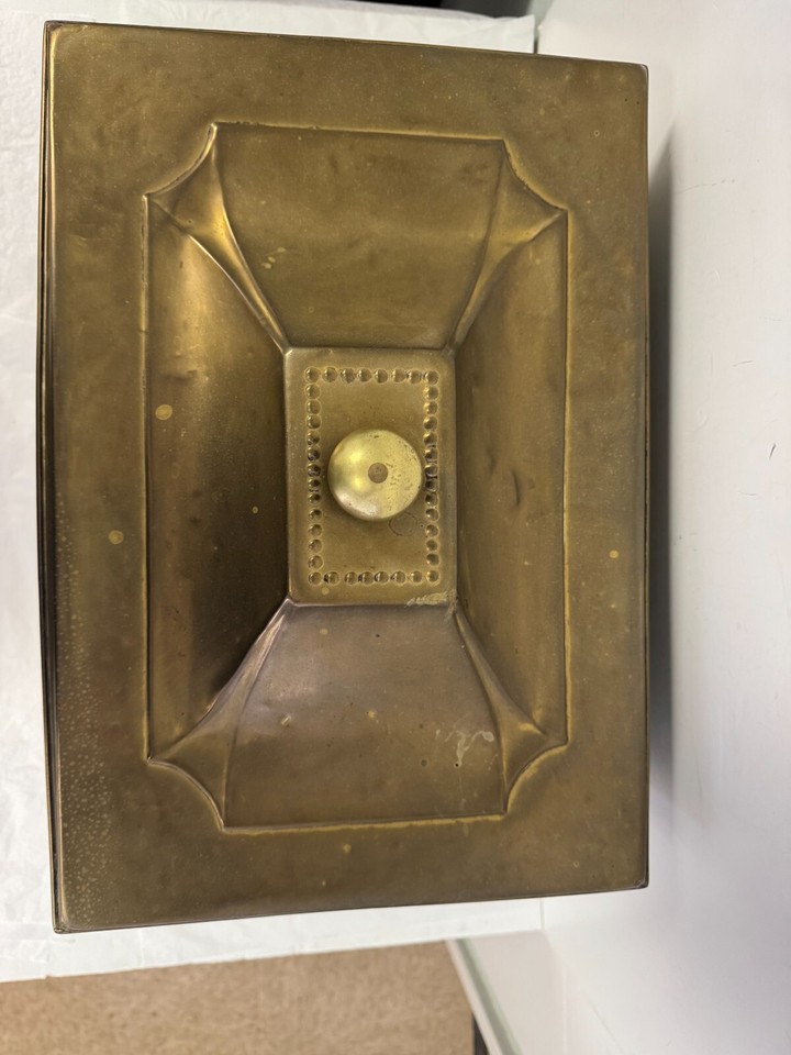 Antique Brass Fireplace Kindling Box on Feet w/Black Steel Box inside ...