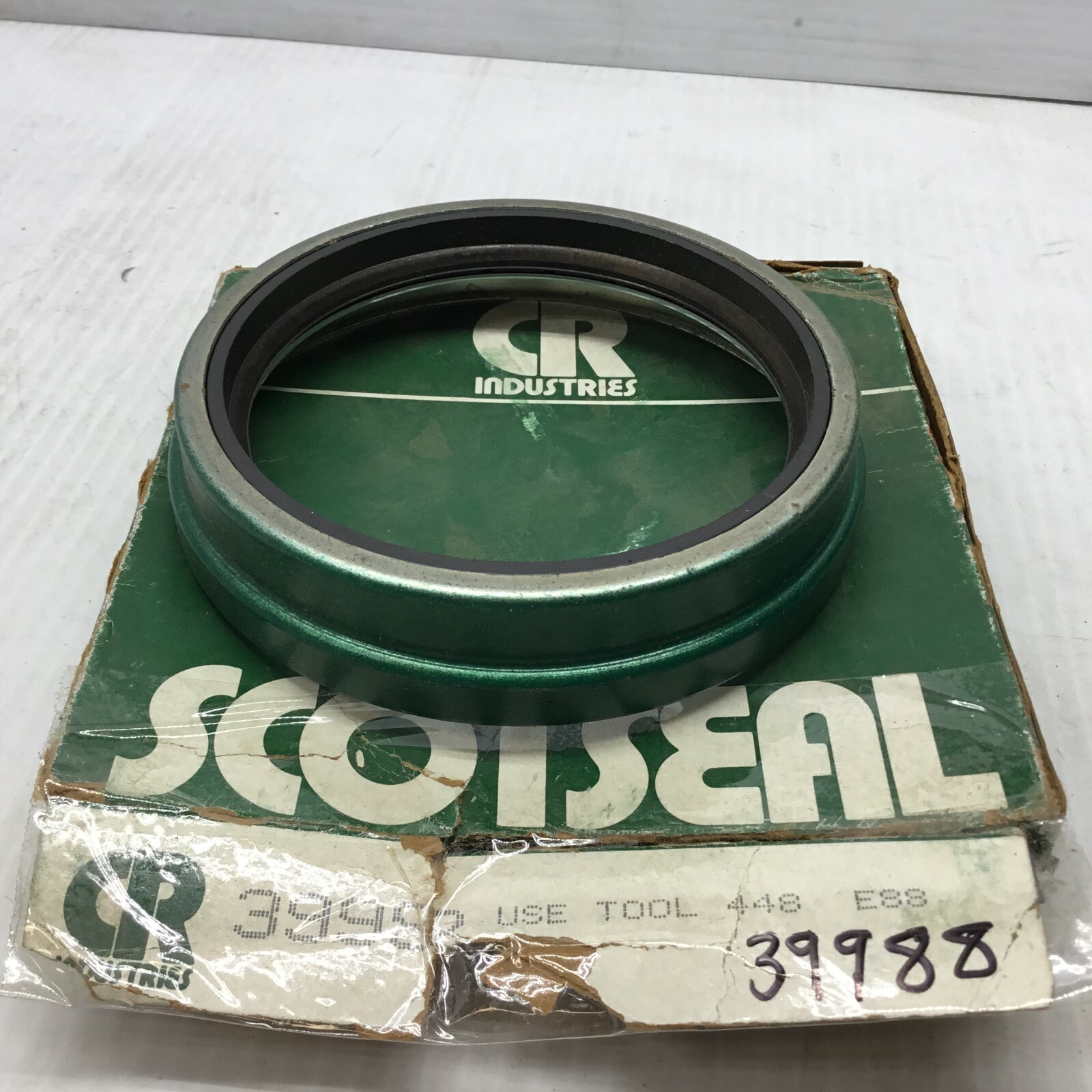 Chicago Rawhide CR 39988 Oil Seal SKF 39988 | eBay