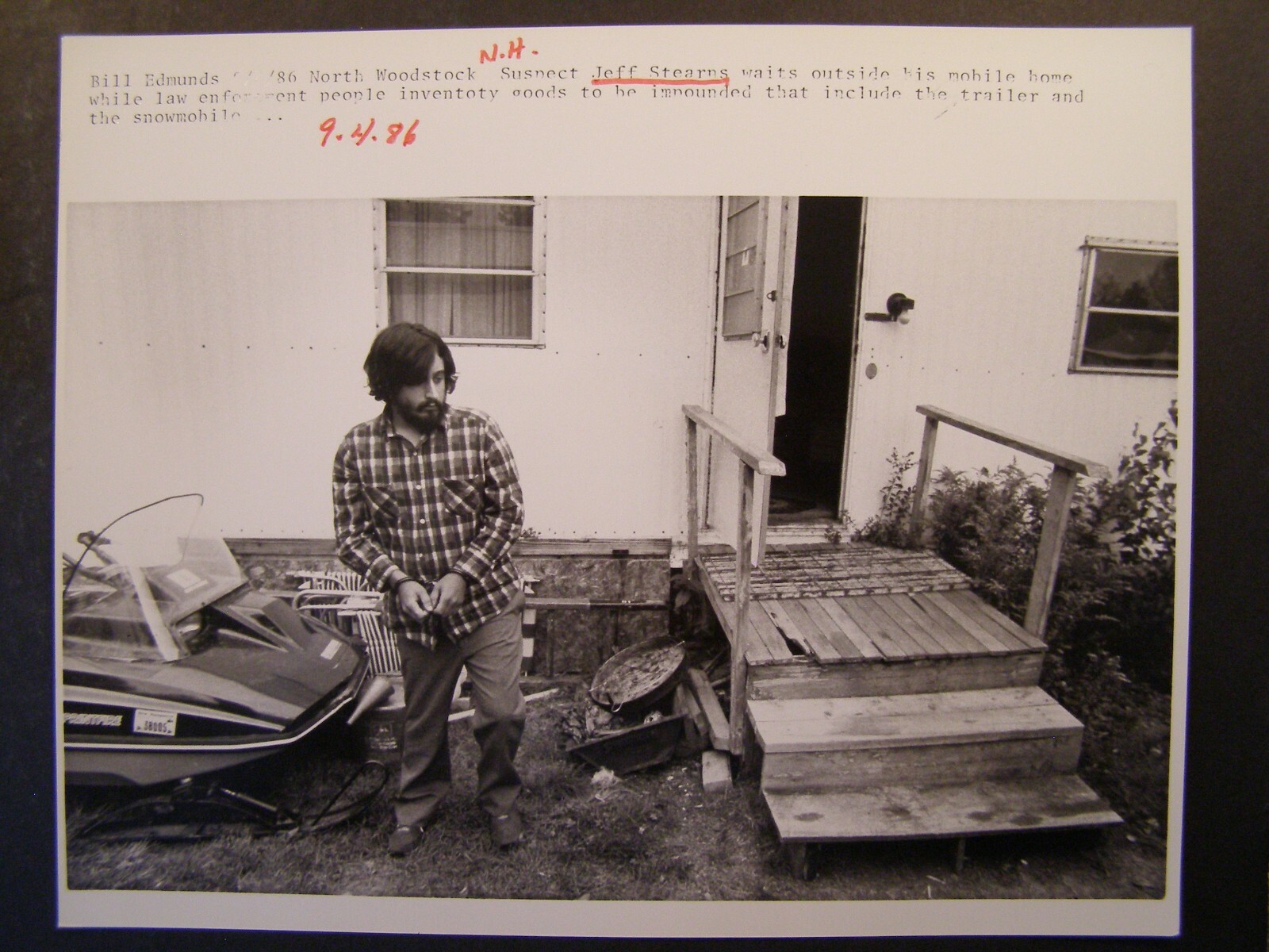 Glossy Press Photo 1986 Jeff Stearns Arrested in NH for Drug ...
