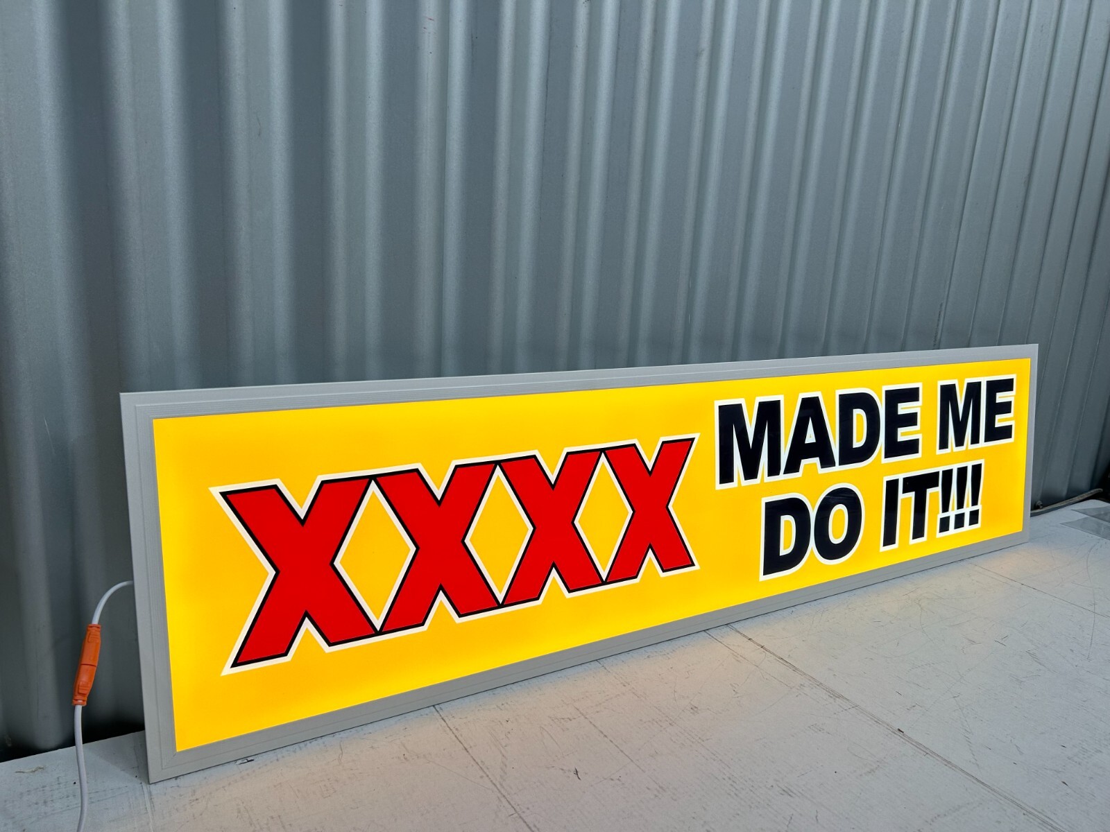 XXXX FOUREX BEER MADE ME DO IT BAR LIGHT UP PREMIUM FLAT HANGING SIGN ...