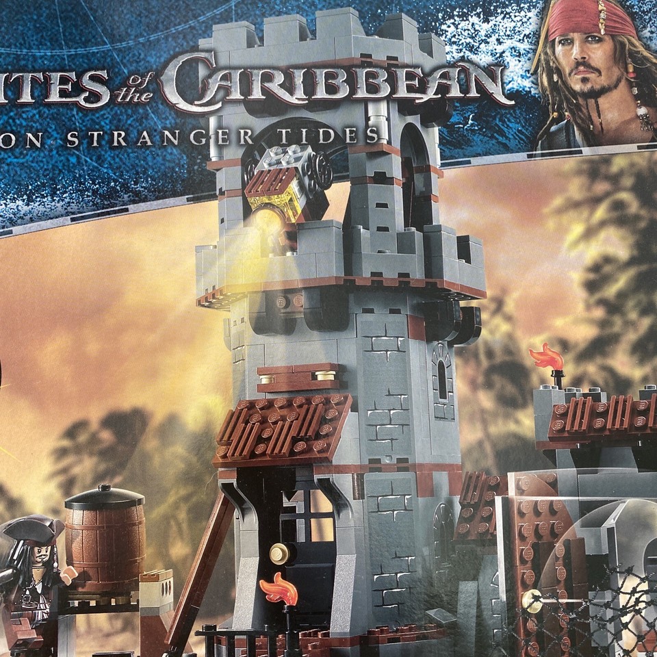 LEGO Pirates of the Caribbean On Stranger Tides 4194 Whitecap Bay NISB ...