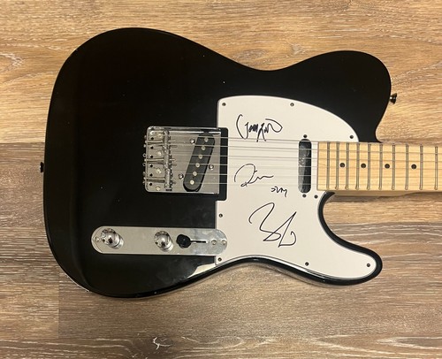 * JIMMY EAT WORLD * signed electric guitar * JIM ADKINS, TOM, RICK ...
