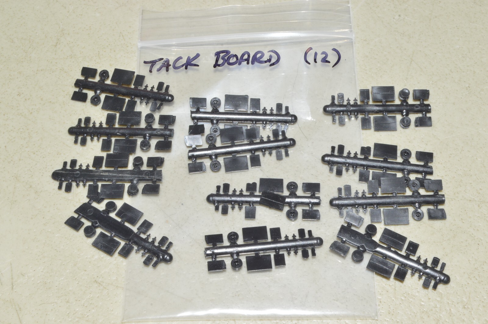 HO scale freight car PARTS tack boards defect card holder lot set (12 ...
