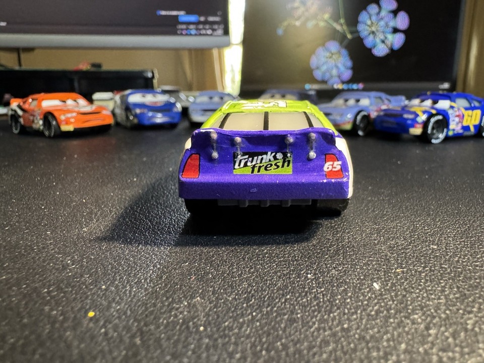 **CUSTOM** 1:55 Disney Cars diecast - Trunk fresh - #65 - (2005 Teaser ...