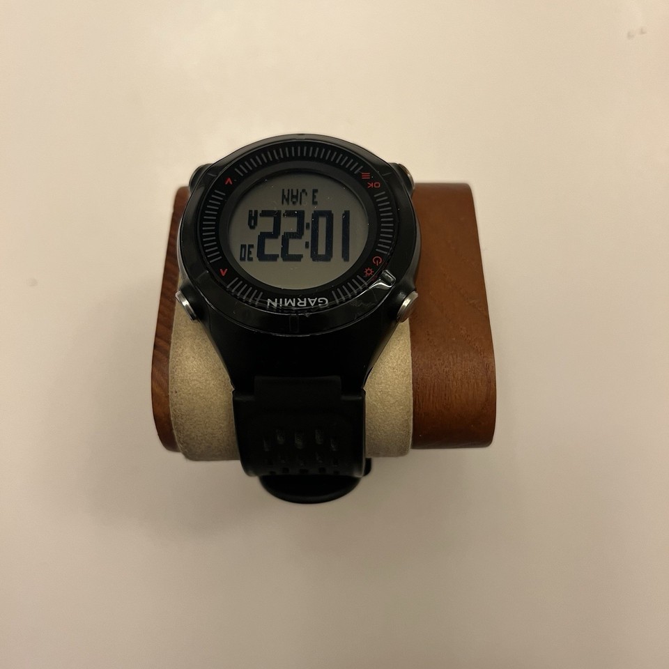 Garmin Approach S2 GPS Golf Watch Black Red Tested with Charger | eBay
