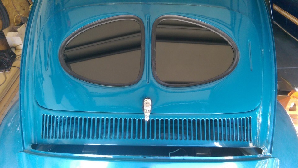 1965 - 1971 VW Beetle and 1971 VW Super Beetle Rear Split Look Window ...