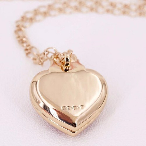 Sailor Moon Crystal Cosmic Heart Compact Necklace Collectibles Cosplay ...