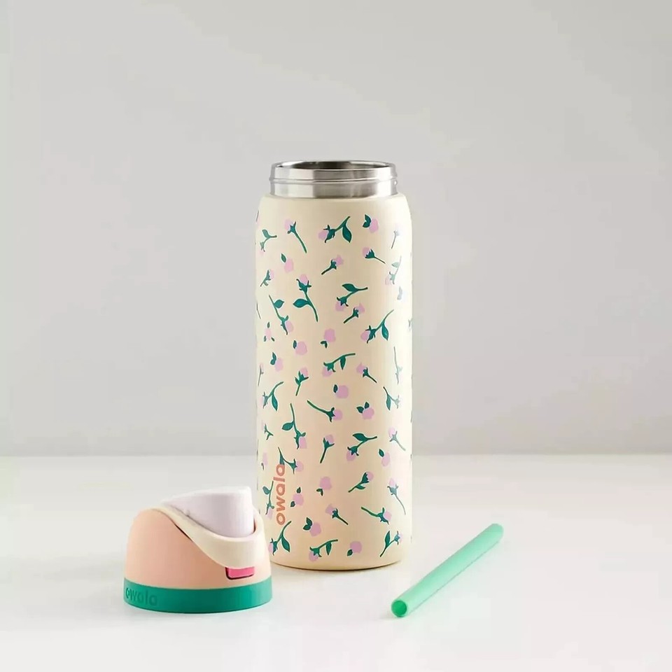 Owala Tea Time Rosebud Floral Urban Outfitters Freesip 32 oz Bottle ...