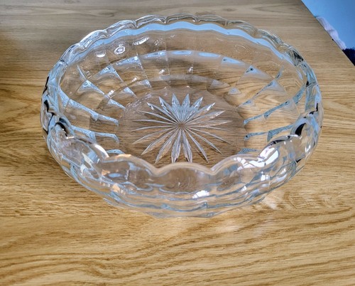 Vintage Clear Decorative Large (225mm dia.) Glass Fruit Bowl | eBay UK
