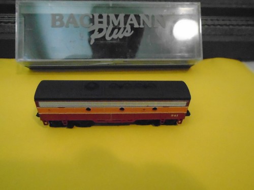 BACHMANN PLUS POWERED EMD F7B - SOUTHERN PACIFIC DAYLIGHT SCHEME #541 N ...