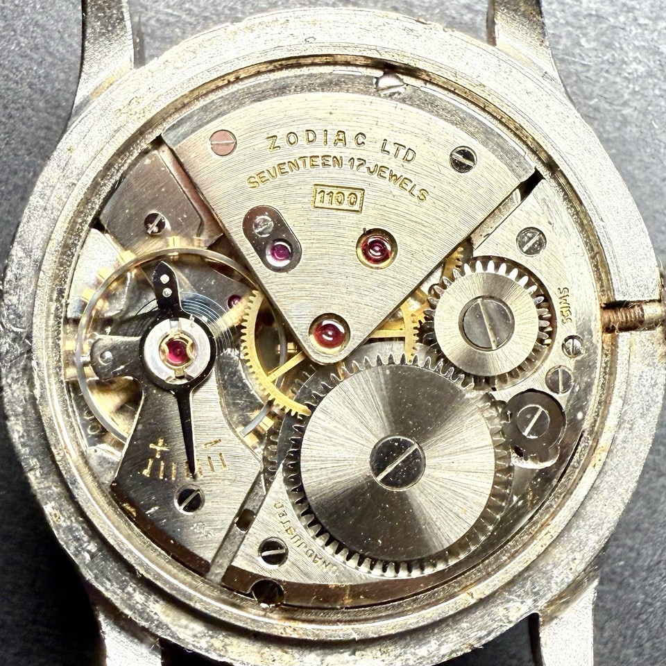 1950'S Rare VINTAGE Swiss ZODIAC Wristwatch MOONPHASE Triple Date ...