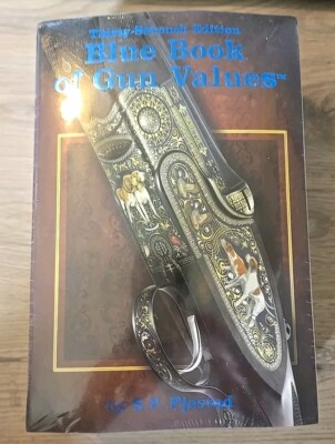 Blue Book of Gun Values Thirty Seventh Edition By S. P. Fjestad 2016 ...