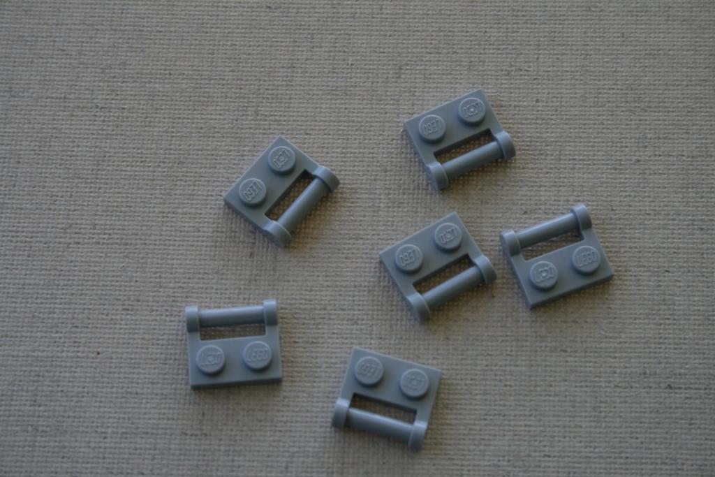 LEGO 6 x Plate Plaque Modified 1x2 Handle TBE light bluish gray Lot ...