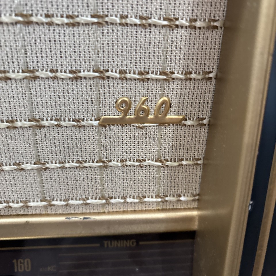 Grundig Classic International 960 Anniversary Edition AM/FM/SW Radio ...