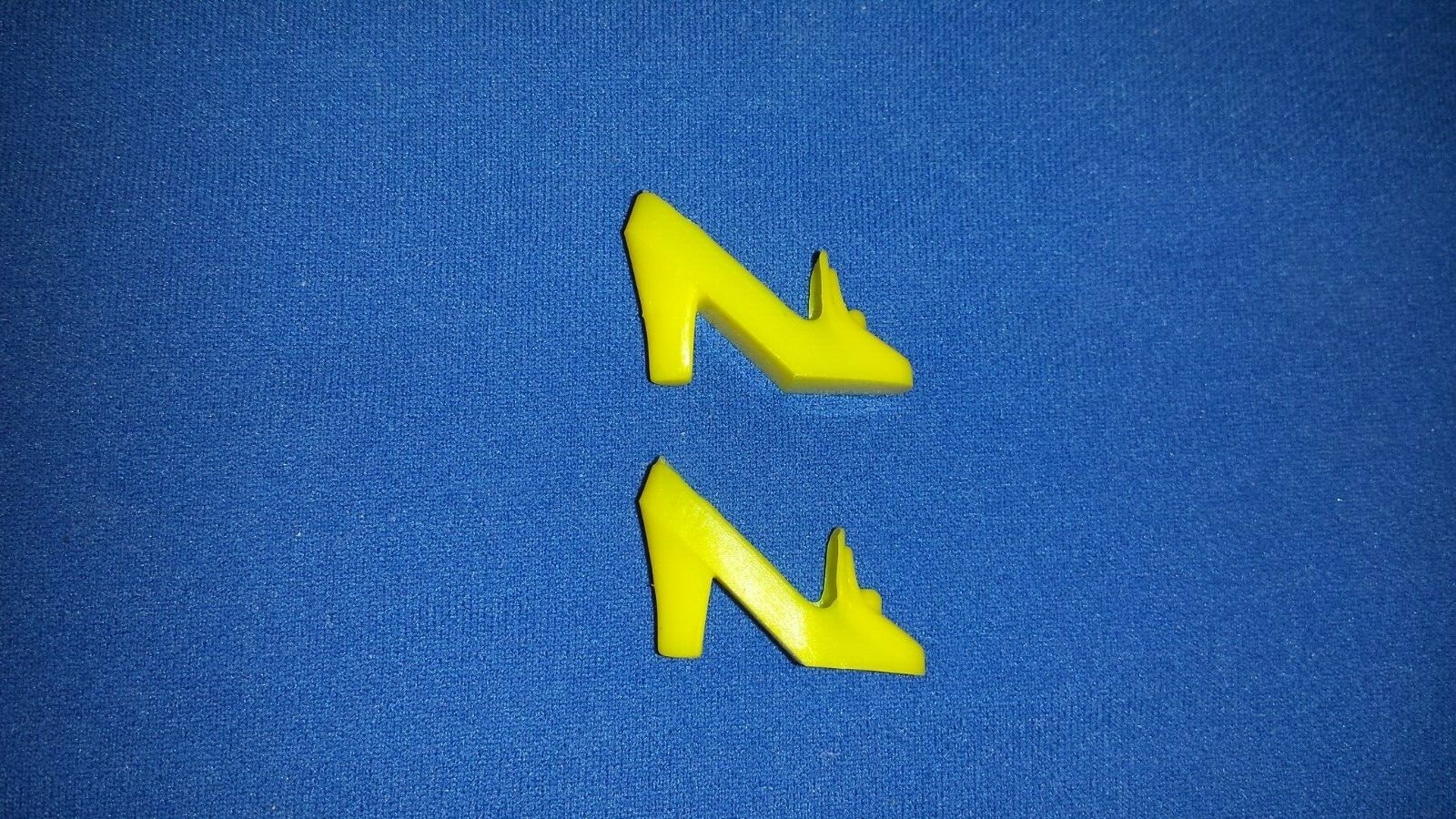 VINTAGE MOD BARBIE YELLOW PILGRIM SHOES CHUNKY SHOES PILGRIMS | eBay