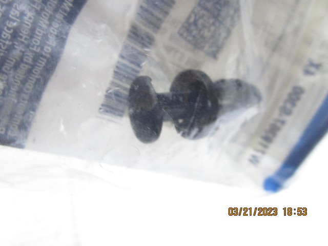 2017-2018 Ford Super Duty Rear Molding Retainer Genuine OEM W719367S300 ...