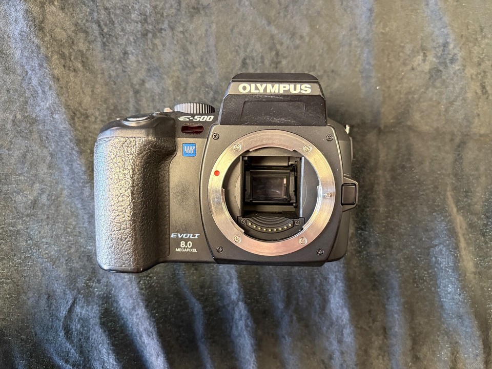 Olympus Evolt E-500 8mp DSLR Camera w/40-150mm | eBay