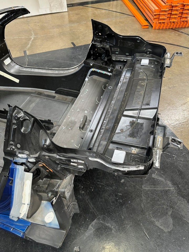 Mclaren MP4-12C SPIDER, Monocoque Tub Chassis Cockpit, Used, Undamaged ...