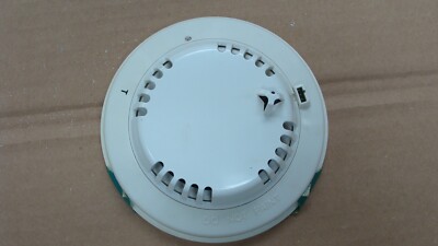 DS DETECTION SYSTEMS DS284TH SMOKE DETECTOR | eBay