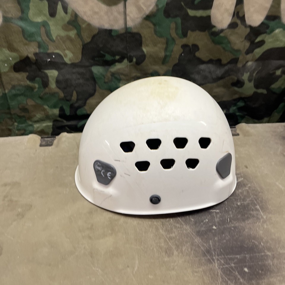 Petzl Ecrin ROC Mountaineering Climbing Safety Helmet - 53-63 cm ...