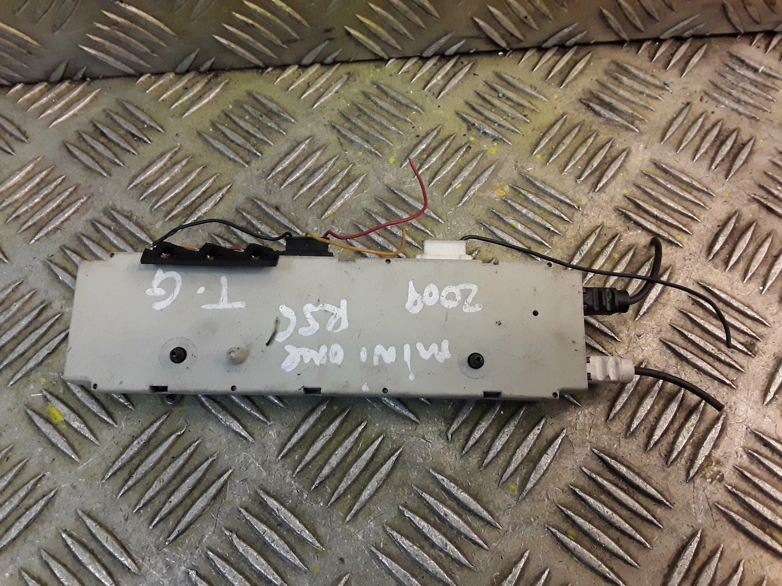 MINI R56 ANTENNA AMPLIFIER DIVERSITY MODULE for MINI COOPER R56 OEM ...