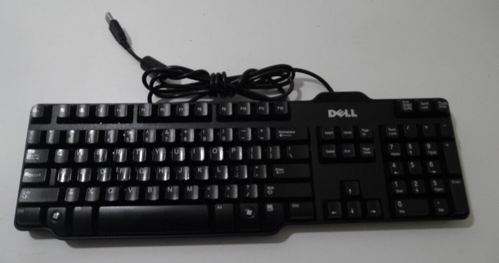 Dell L100 USB Wired Keyboard-BLACK for DESKTOP PC (RT7D50) LOT OF 5 | eBay