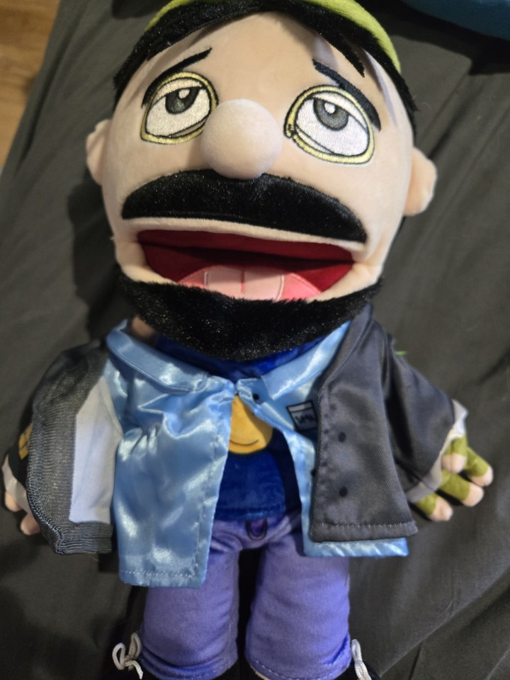 SML OFFICIAL/ HOMELESS GUY PUPPET/COLLECTABLE PLUSH PUPPET/ WITH ...