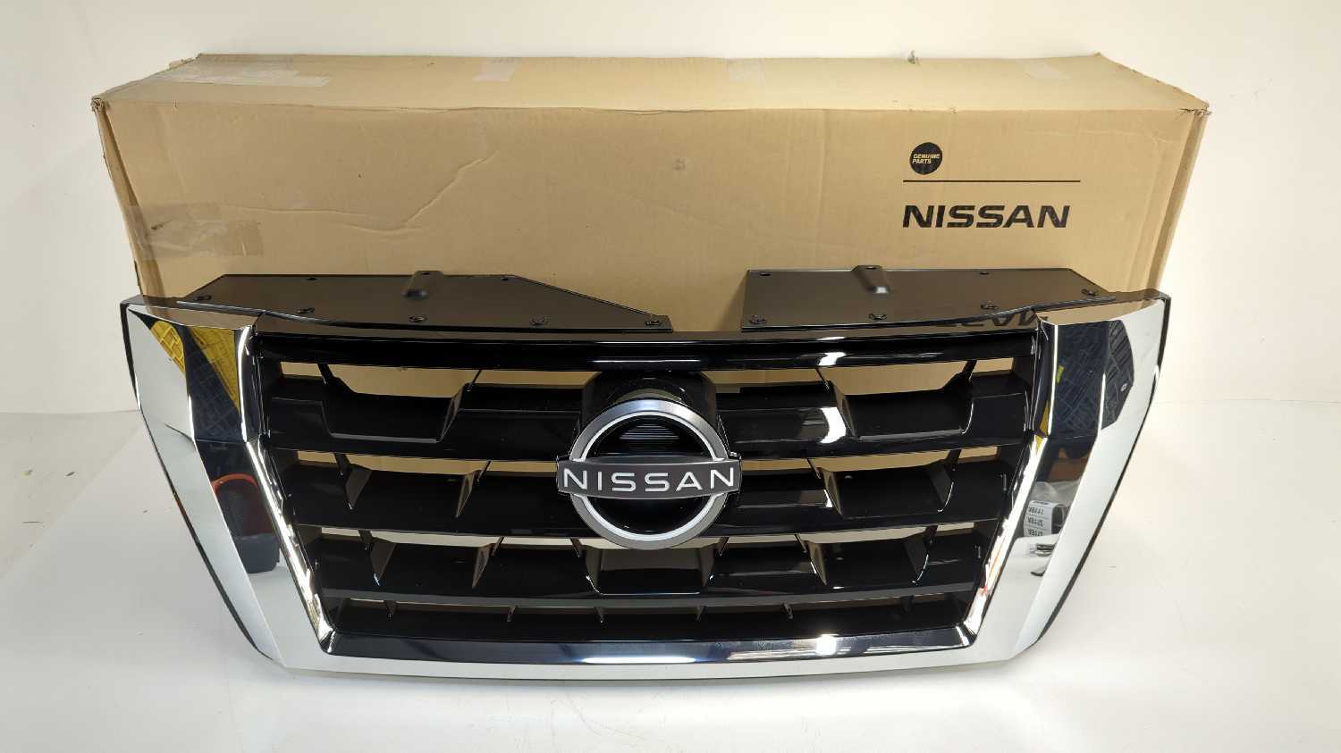 New OEM Genuine Nissan Chrome Grille 2021-2024 Armada nice 62310-6JL0A ...