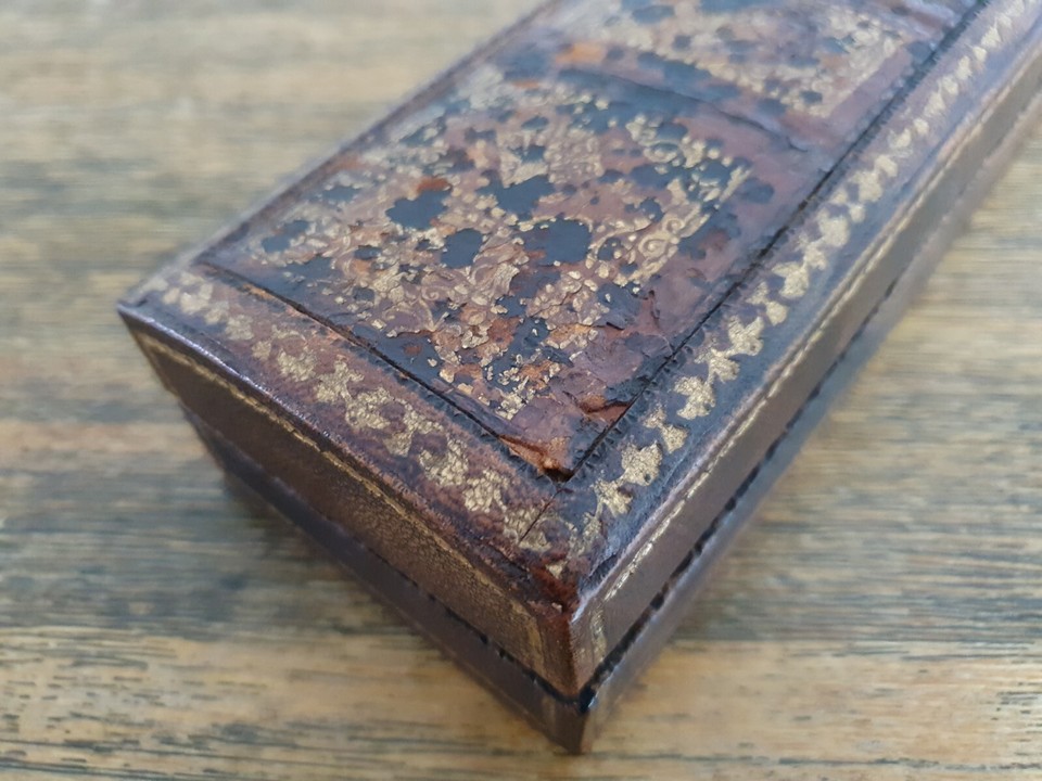 House Armorial Paris - Trompe L'Œil Leather Box Book Slice 18th Century ...