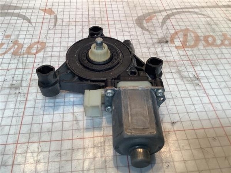 0130822705 fernsterhebermotor vorne rechts für VOLKSWAGEN CRAFTER ...