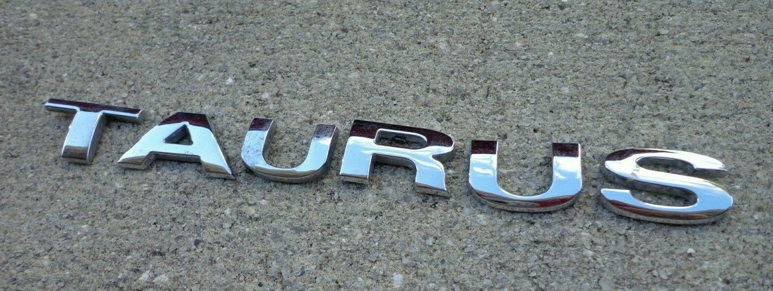 Ford Taurus emblem letters badge decal logo trunk chrome OEM Genuine ...