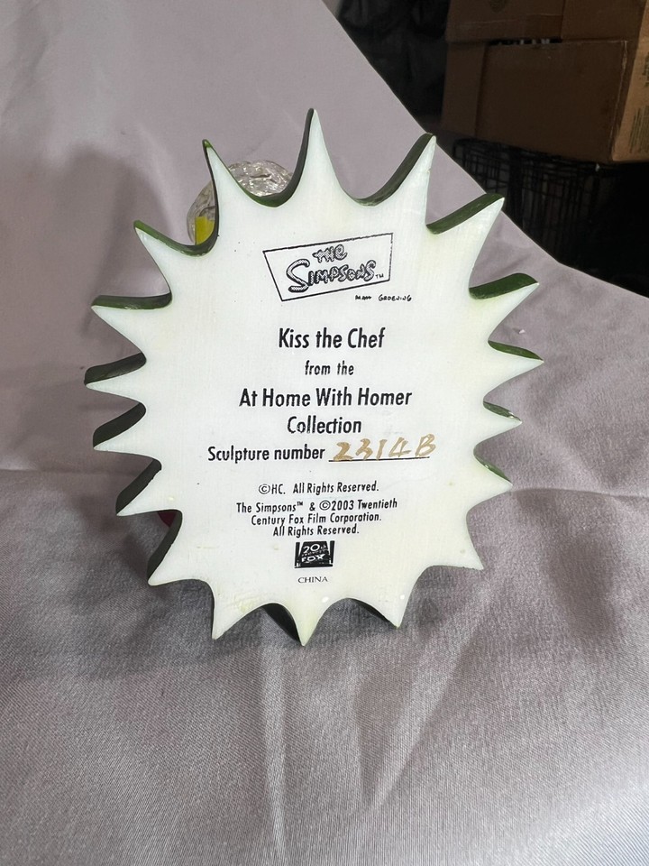 The Simpsons "At Home With Homer" Hamilton Figurines - Kiss the Chef | eBay