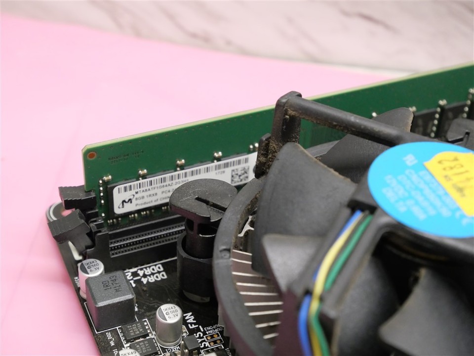 GIGABYTE GA-H110N Mini ITX Motherboard w/ i3-6100 CPU 8GB DDR4 RAM + IO Shield! | eBay