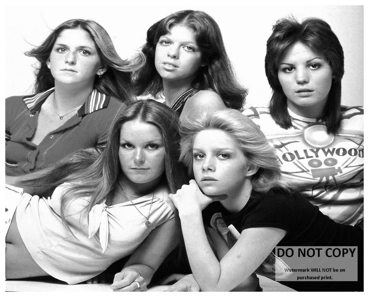 The Runaways Lita Ford Rare The Runaways 1978 Poster 34" X 22" Joan