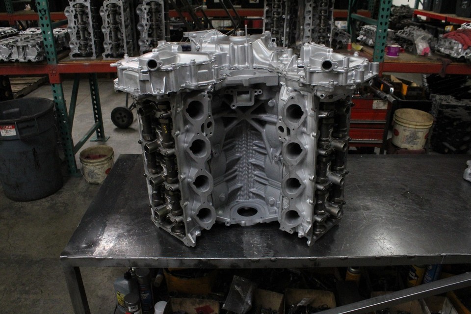 Nissan VK56DE 5.6L Armada Titan Remanufactured Engine 2003 - 2005 | eBay