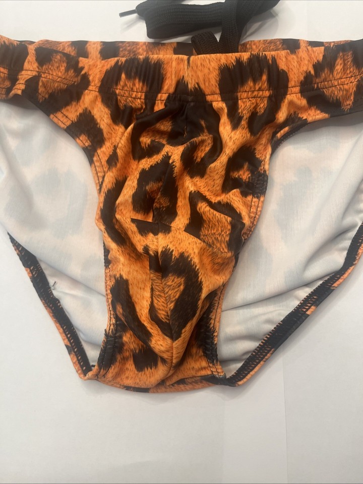 Men’s Speedo Style Swimwear Briefs Trunks Size Small 30-32 New | eBay