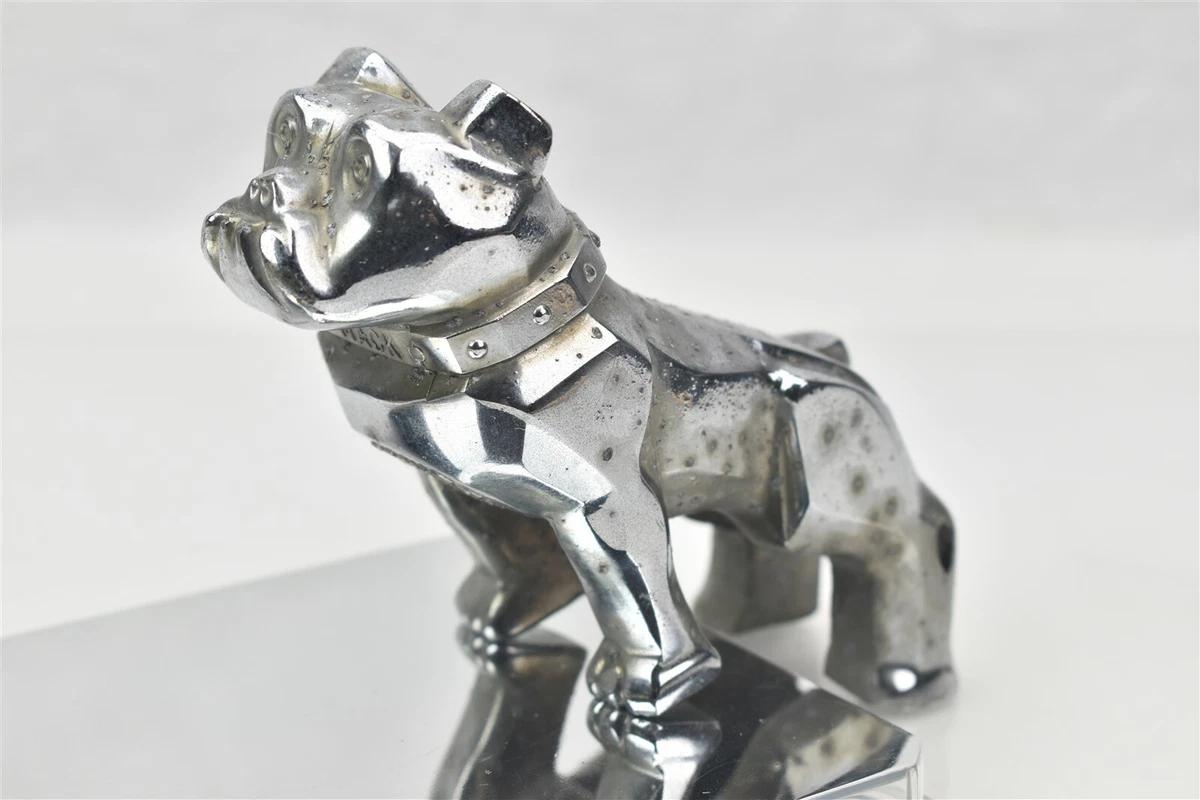 Mack Trucks Bulldog