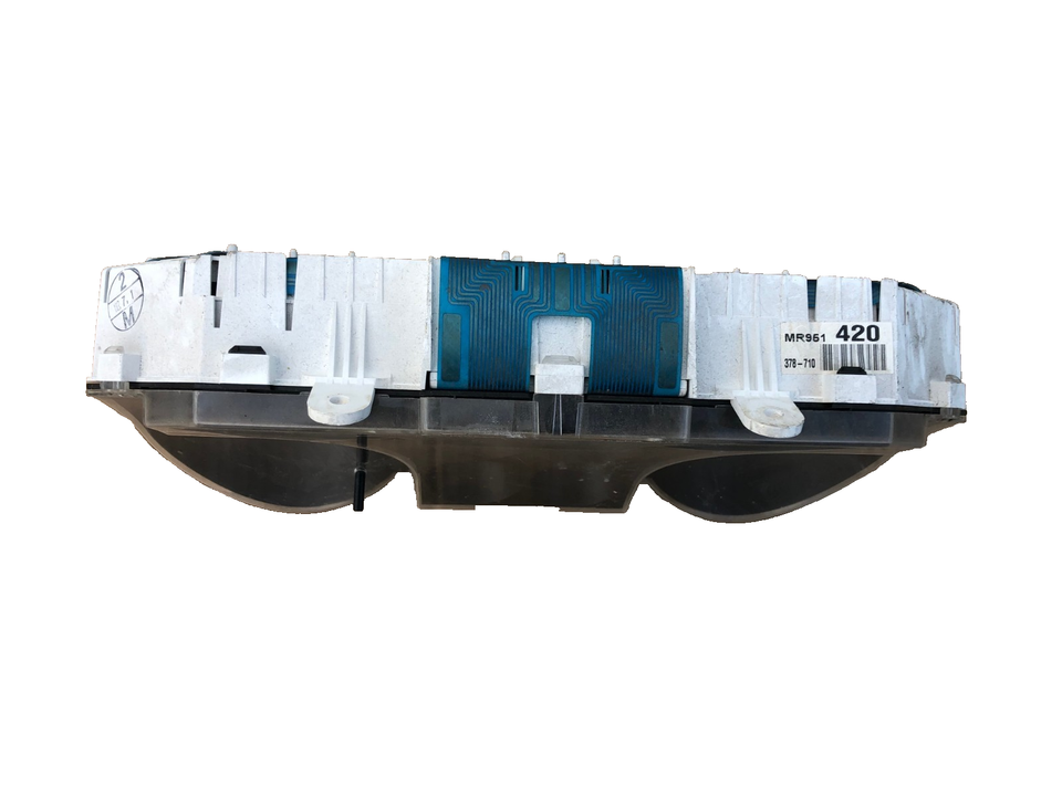 03 MITSUBISHI MONTERO GAUGE INSTRUMENT CLUSTER TACH SPEEDOMETER ...