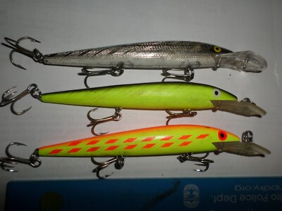 Lot of 3 Rebel Fastrac Diving Minnow Crankbait Lures GREAT COLORS ...