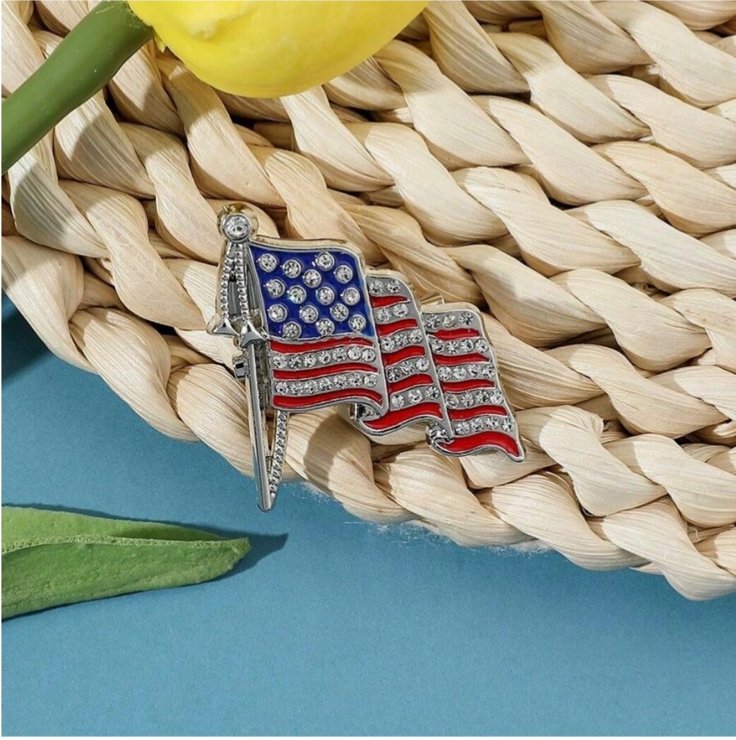 USA Flag Pin Brooch 4th of July American US Crystal Rhinestone Enamel ...