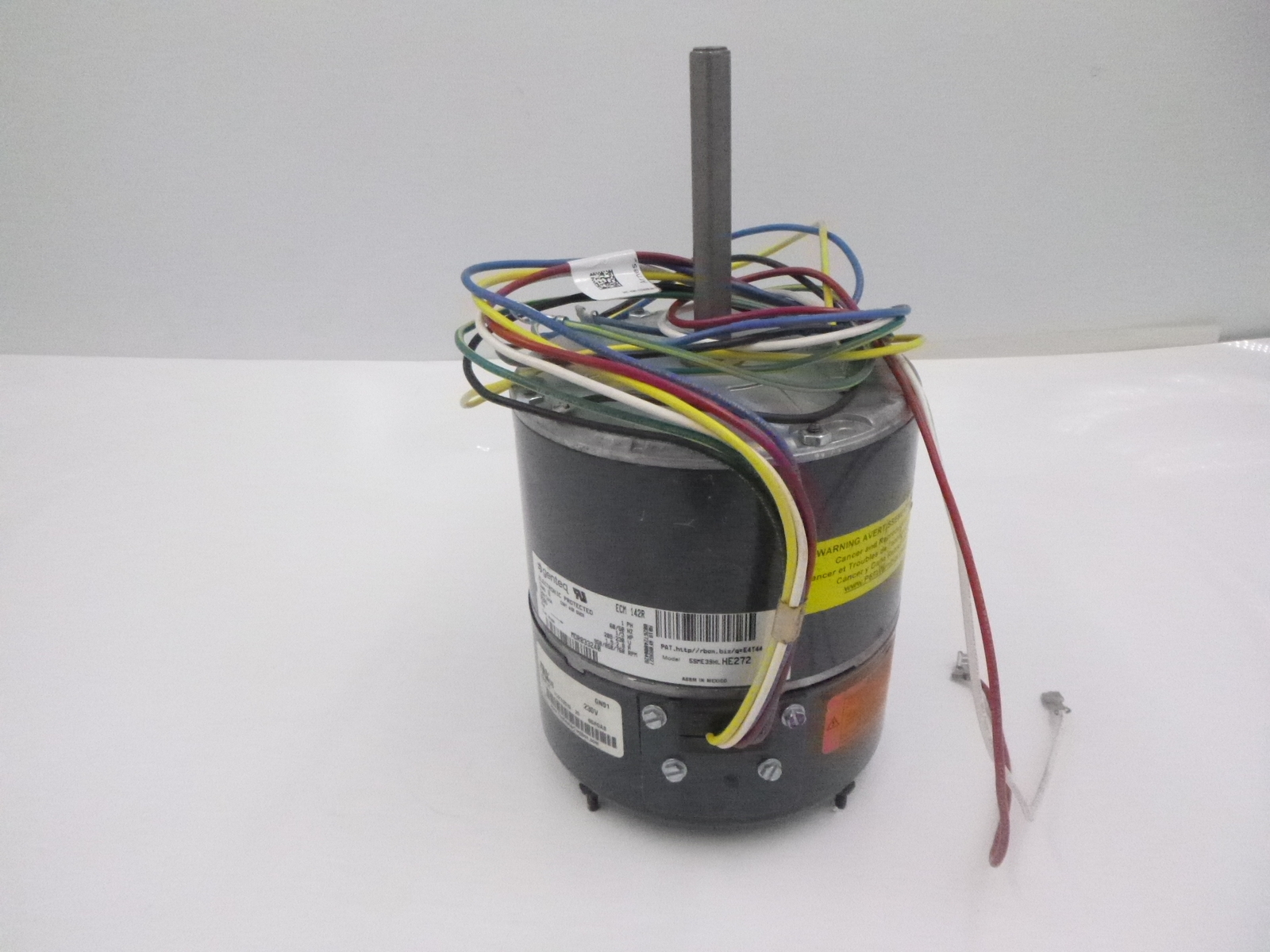 GENTEQ 5SME39HLHE272 MDR033240 ECM 142R Condenser Fan Motor 1/3 HP 230V ...