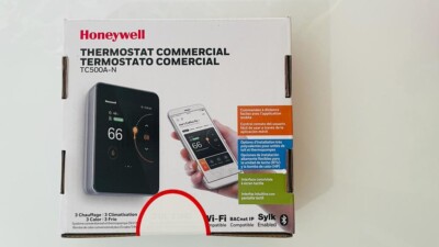 Thermostats - Thermostat Screen